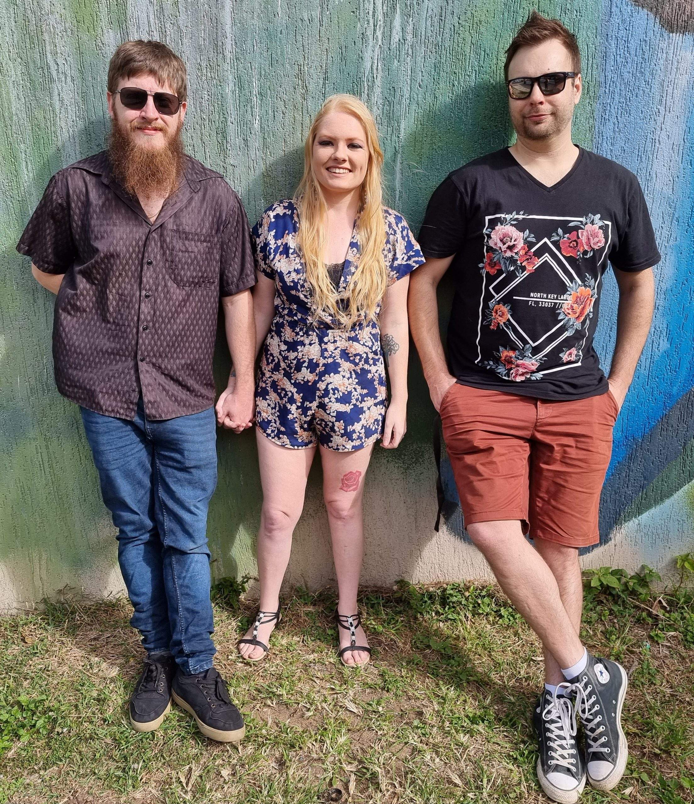 RAINING ROSES TO OPEN #AGNESBLUESFEST 2023 | Agnes Blues Roots & Rock ...